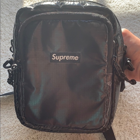 Supreme | Bags | Authentic Supreme Shoulder Bag | Poshmark